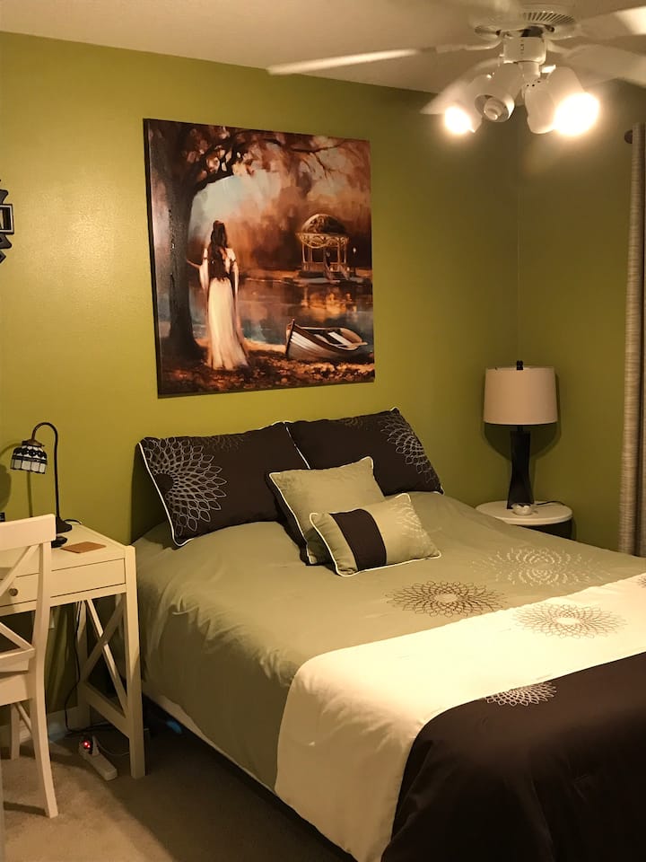 Double The Charm (2 Bedrooms & Dedicated Bath) - Ocala, FL