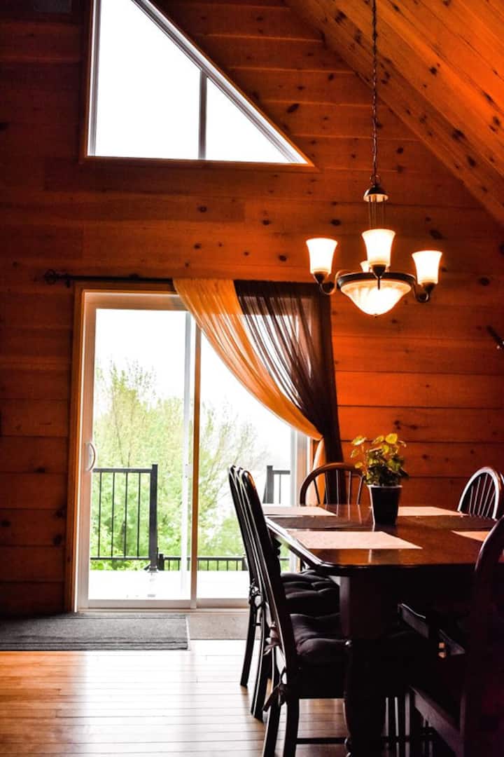 Chalet Le Montagnard Complet Champêtre Accueillant - Quebec