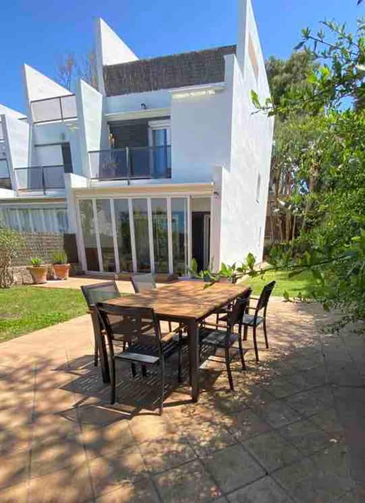 Casa Julia.
Fantástico Adosado Con Piscina. - Conil de la Frontera