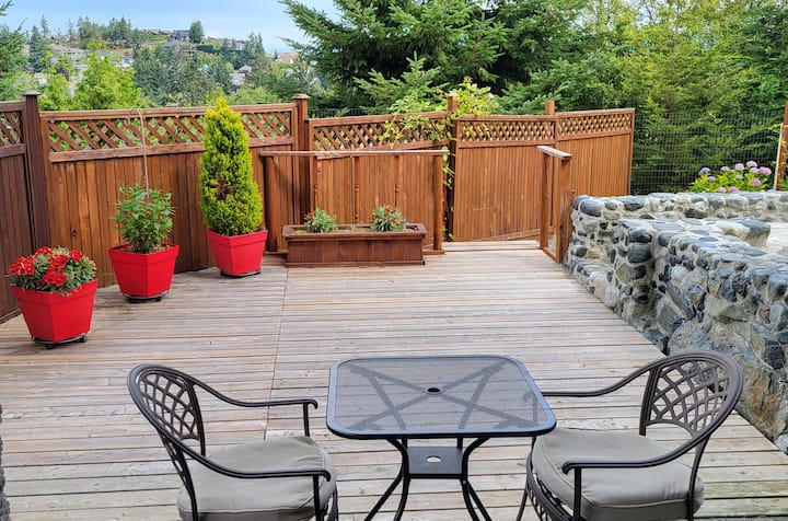Private Retreat - Fabulous - 1br Suite - Nanaimo