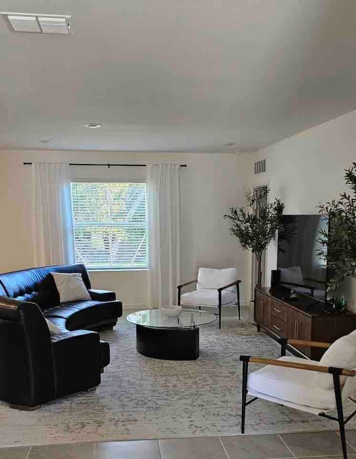 Sunshine Home - North Port, FL