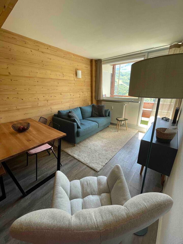 Duplex Ski Au Pied, Au Centre Des Menuires - Les Menuires