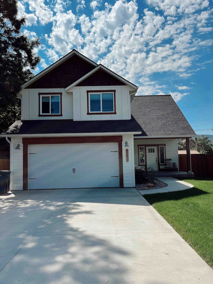 Great Location! 15 Minutes From Coeur D’alene - Post Falls, ID