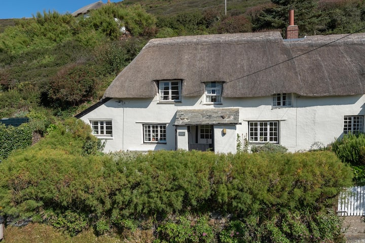 Pa's Cottage 400 Yr Old Thatched Seaside Cottage - Crackington Haven