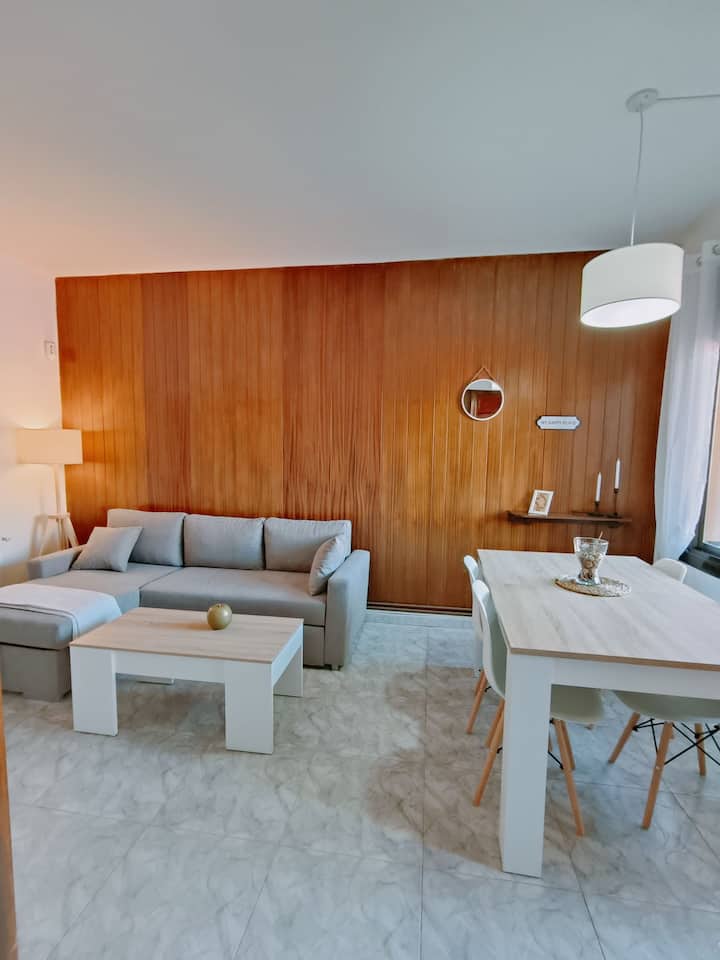 Apartamento Sant Andreu Para 4 Totalmente Equipado - Badalona