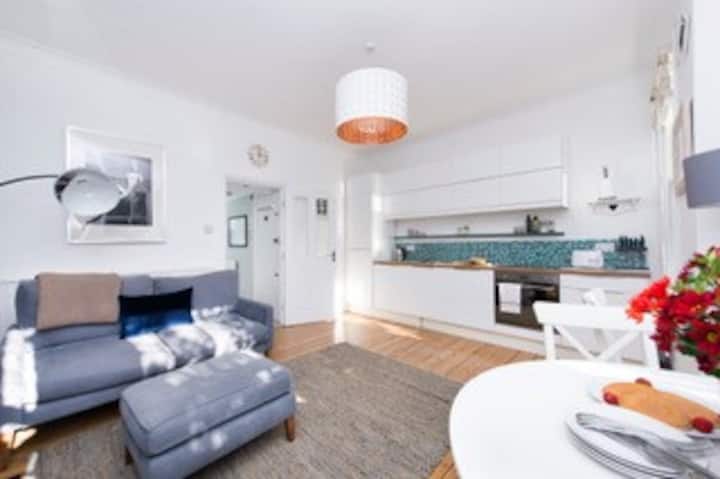 Vauxhall 2 Bed - London