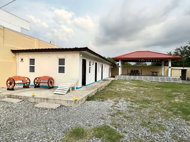 Lingayen Baywalk Rooms For Rent - Room 2 - Binmaley