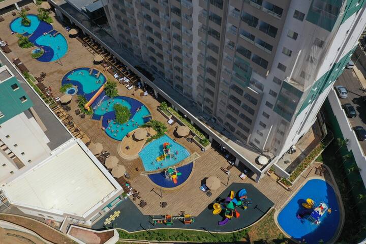 Resort Na Cidade De Olimpia, Frente Ao Thermas. - Olímpia