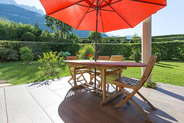 Appart 3* Avec Joli Jardin Et Vue Montagnes - Talloires