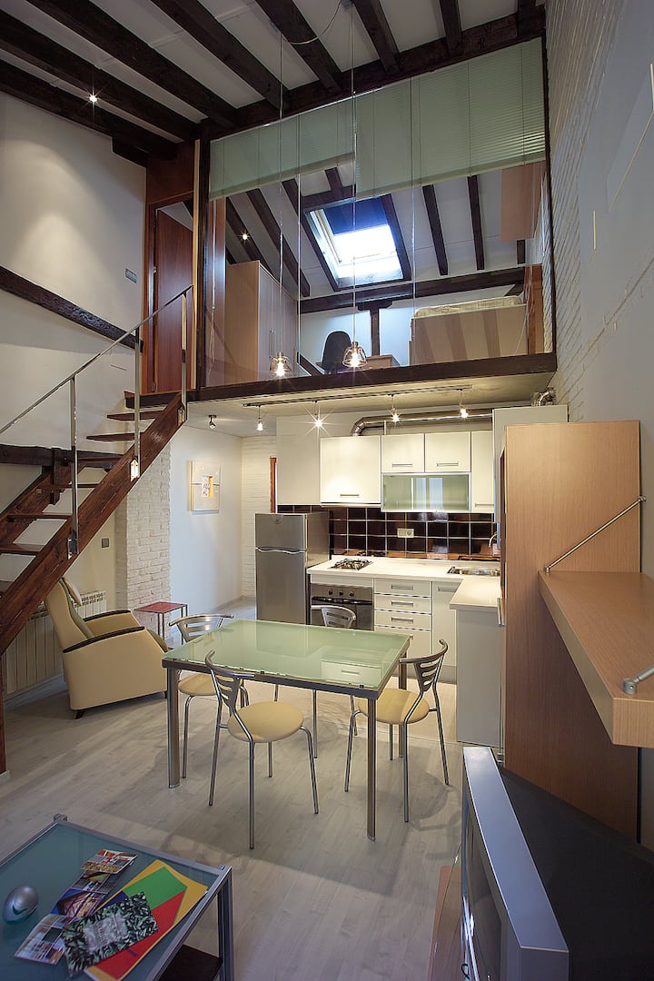 Casa Exclusiva En Barrio Centro Emblemático 2 Ba - Grenada