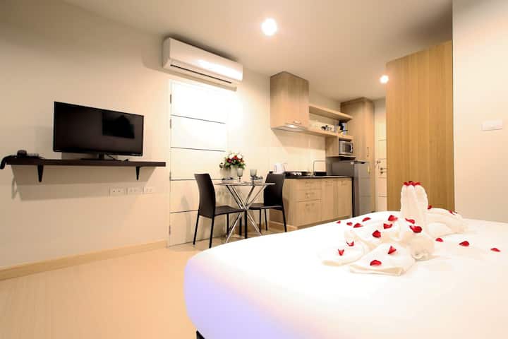 Condo In The Heart Of Patong - Phuket - Patong Beach