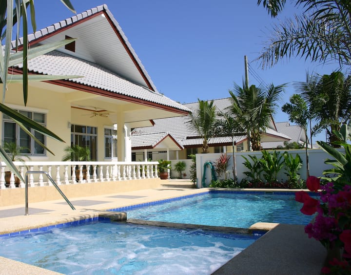 Pool Villa Coconut Wheelchair Accessible - Hua Hin