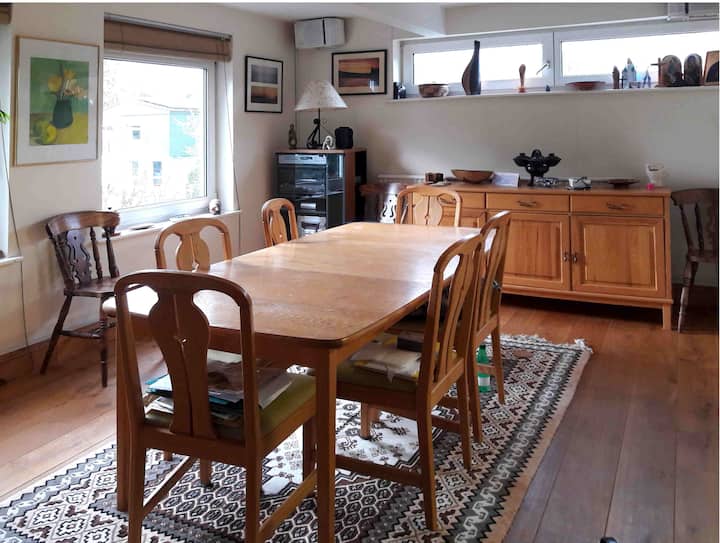 Spacious Oxford Suburban Double Bed And Bath - Oxford