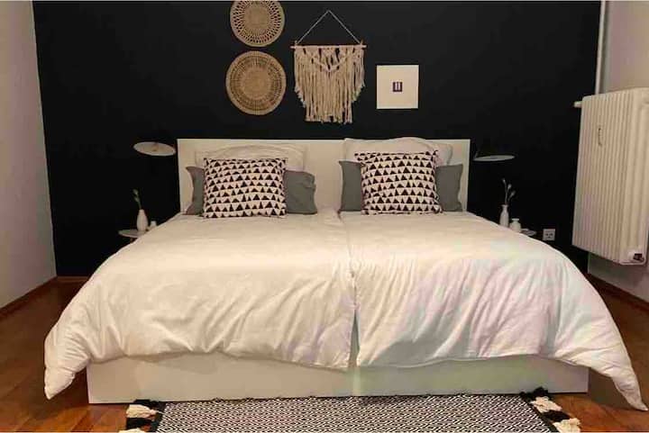 ​​​
Stilvolle Wohnung Mit Garten - Alemania