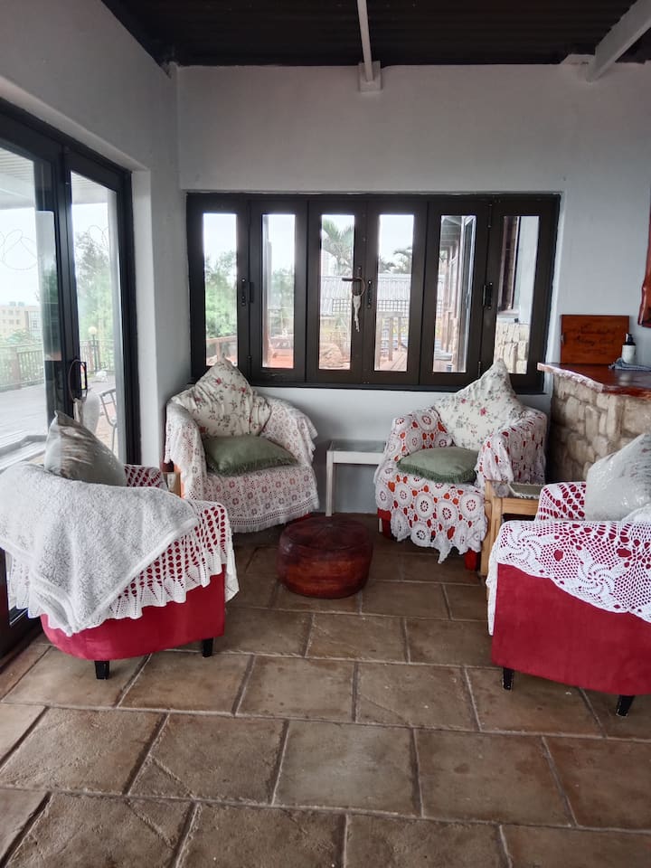 Bayview Room - Amanzimtoti