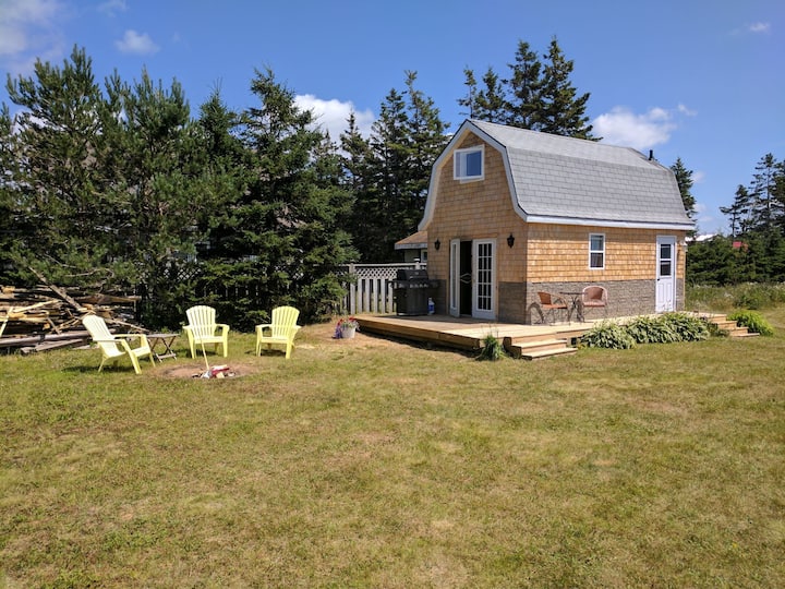 Lakeside Beach Cabin - Prince Edward Island