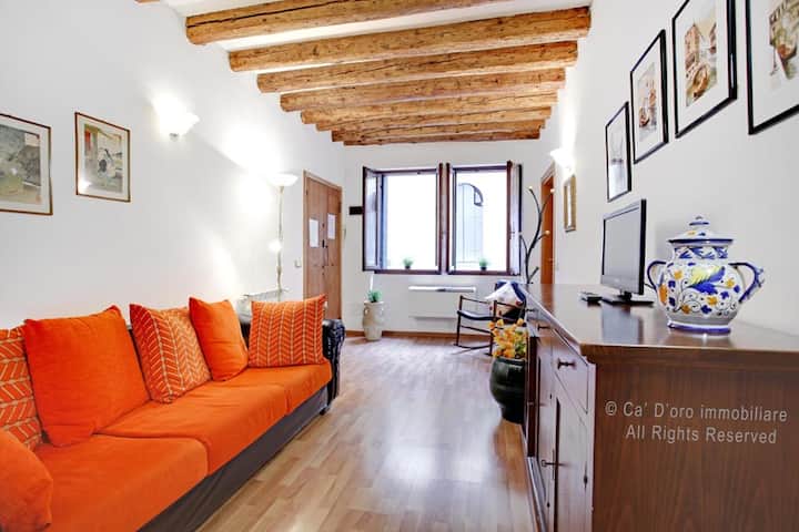 Al Teatro - A 3 Mins Walk To St. Mark's Square! - Venecia