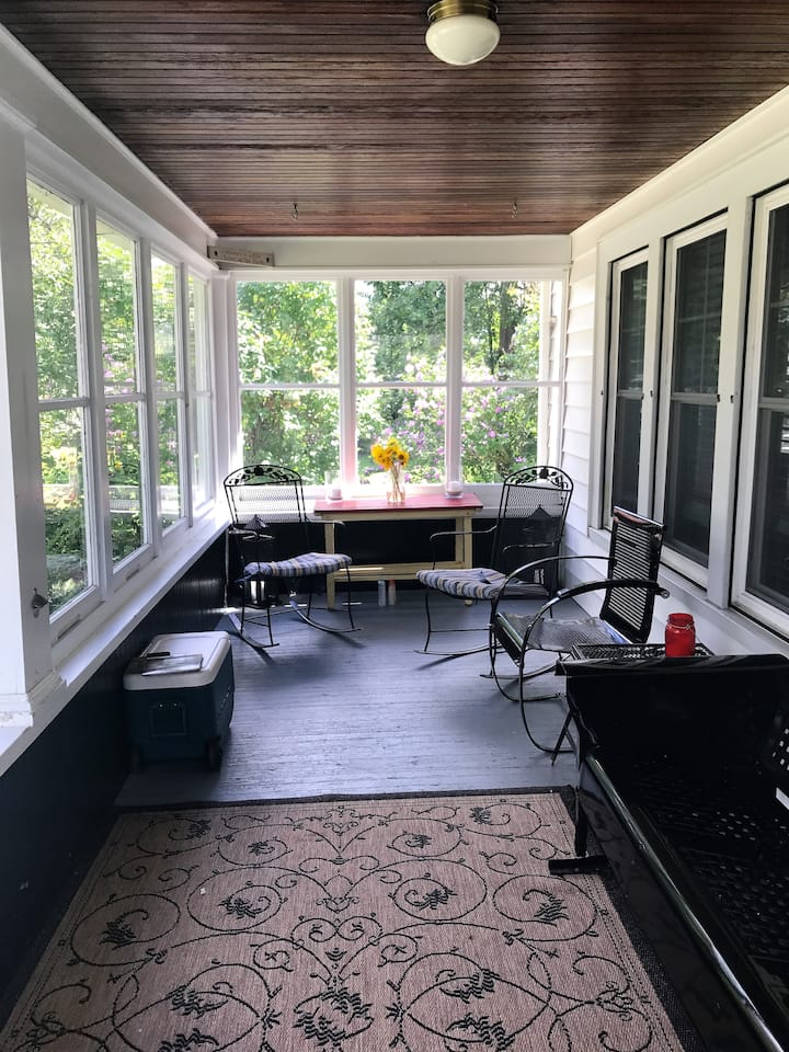 Great Home
Walk To Shops & Restaurants
Near Asv - Oneonta, NY