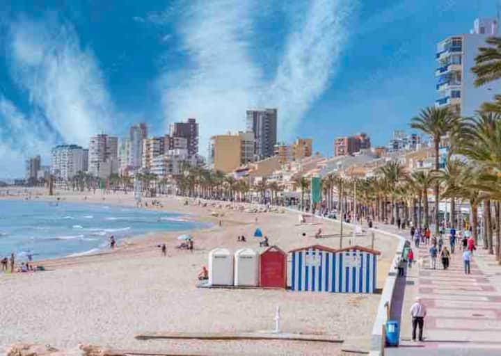 Lovely Child-friendly 2 Bedroom Apartment - El Campello