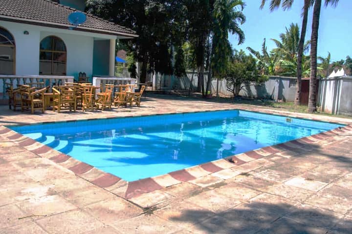 Mbezi Beach, Dar es Salaam Vacation Rentals & Homes - Dar es Salaam ...