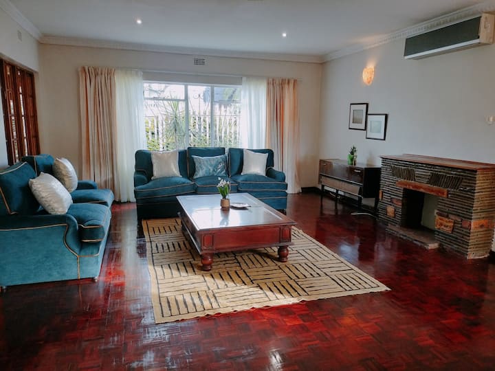 Large Family Home-neighbor Northcliff/greymont - Johannesburg