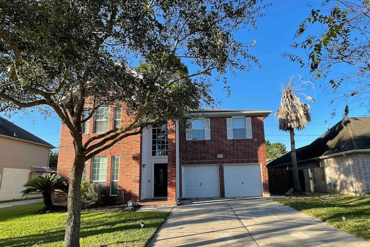 Fully Remodeled Home In The Woodlands Area - The Woodlands, TX