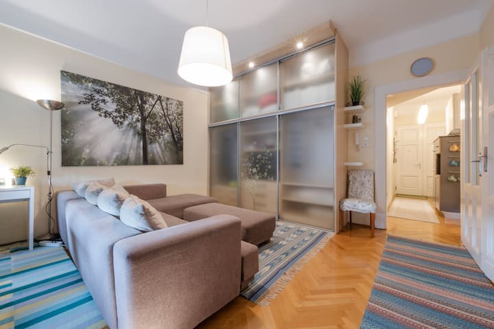 Newly Renovated - Lovely Home With Ac - 2 Rooms - Budapest