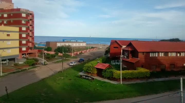 Depto/ Duplex 4 Amb Muy Luminoso  A 80 Mts Del Mar - Villa Gesell