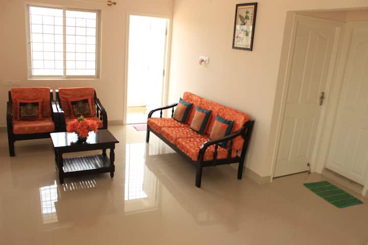 Privat Terrace Aptmnt Downtown, Metro Ulsoor, 2bhk - Bangalore