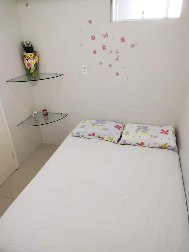 Suíte Com Sofá-cama Na Melhor áRea De Fortaleza. - Fortaleza