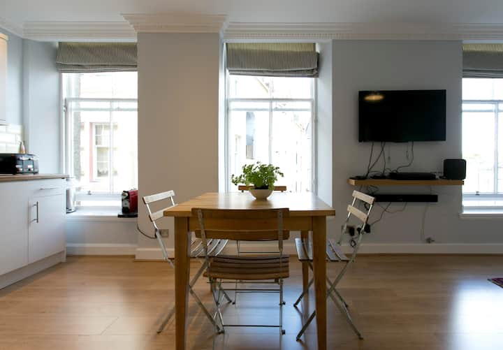 Gorgeous Grassmarket One Bed Flat - Edimburgo