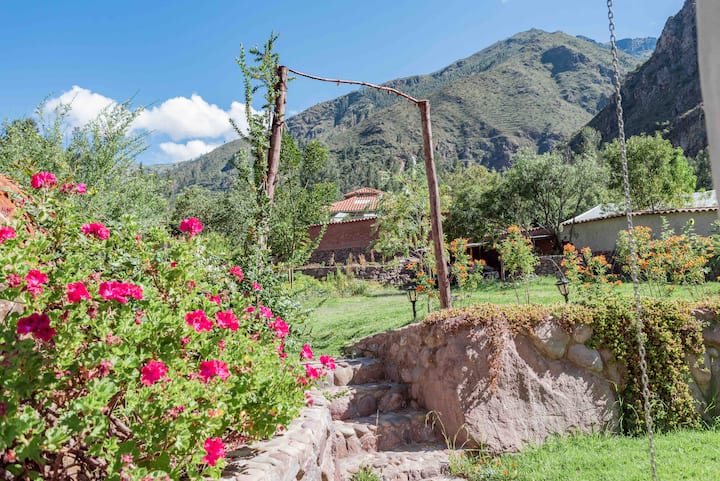 Refugio Entre Montañas Y
Cascadas Valle Sagrado - Madre de Deus