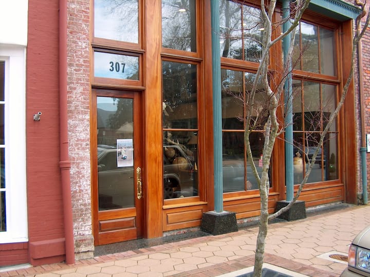 Historic Downtown New Bern Condo -2 Bedroom - New Bern, NC