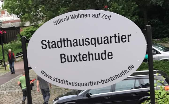 Schöne Zentrale Wohnung Für Bis Zu 4 Personen - Buxtehude