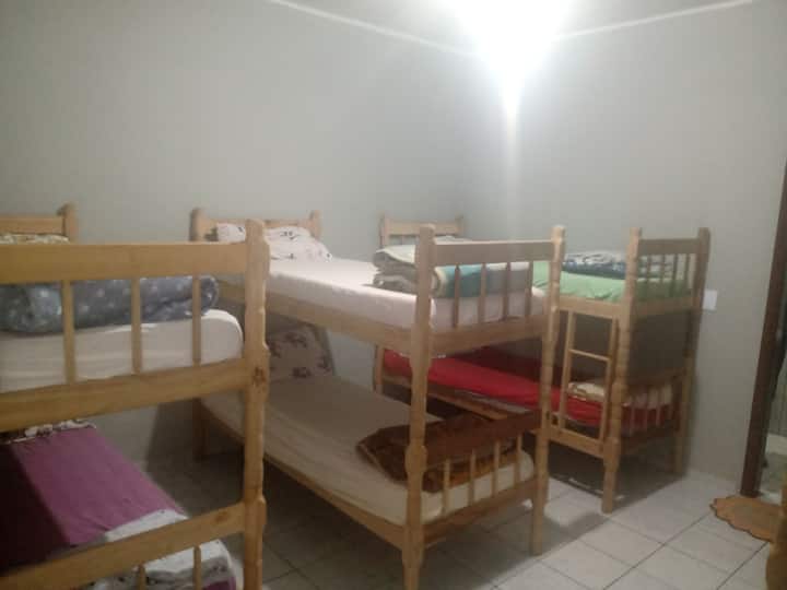 Casa Com 6 Beliche A 150 Metros Da Vila Germanica - Blumenau