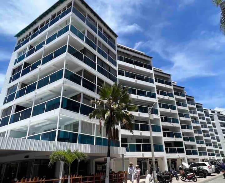 Apt Frente Al Mar En La Mejor Zona De San Andrés - San Andrés