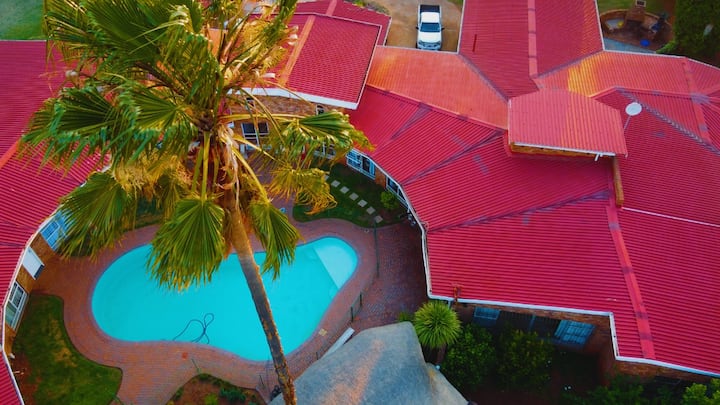 Duckndown Bed & Breakfast - Kempton Park