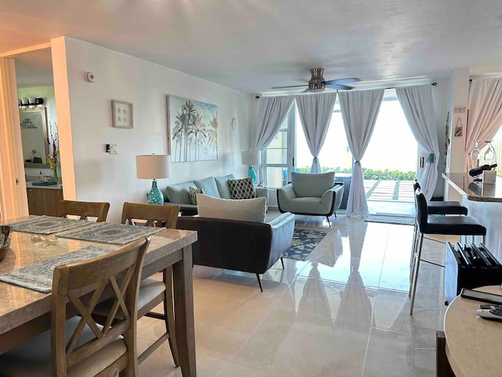 Luxurious Oceanview Garden Condo - Just Remodeled - Fajardo