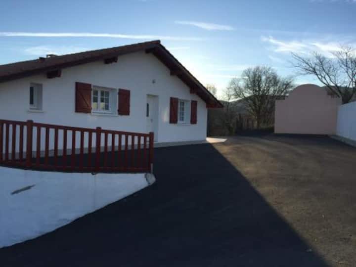 Appartement Ensoleillé Situe Entre Mer Et Montagne - Cambo-les-Bains
