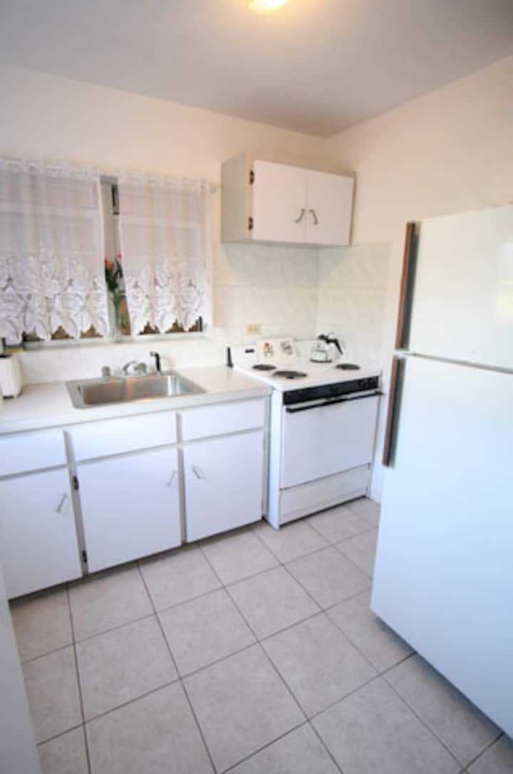 Garden Studio Apartment (Accessible) - Bermuda