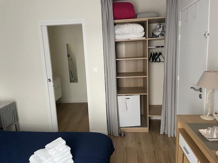 Chambre Confortable Comme à L’hôtel, Saint Lunaire - Saint-Lunaire