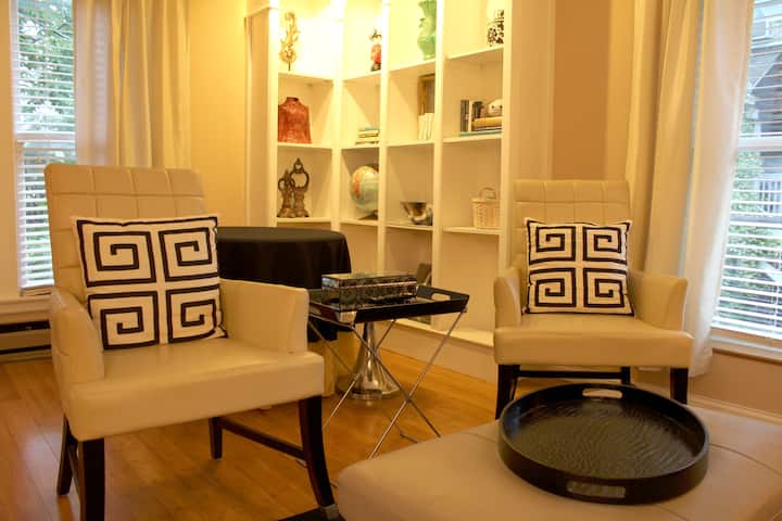 The Carriage House Loft Apartment - Decatur, AL