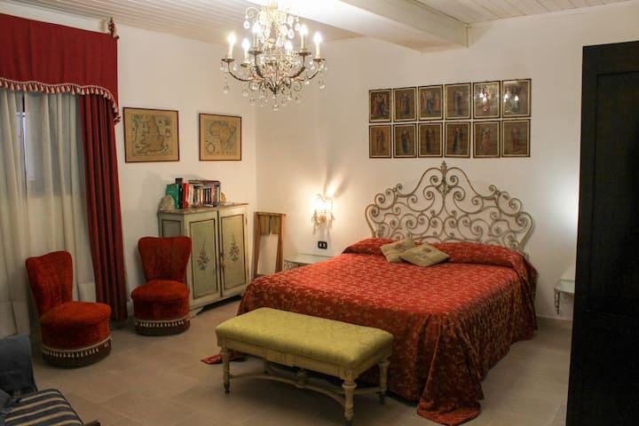 Elegant Small Apartment In Ortigia - Syracuse