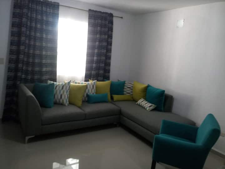 Alojamiento  Amplio, Moderno Monterrey, N.l. Mx. - Guadalupe, Mexico