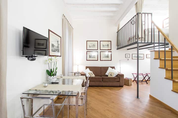 Charming Apartment, heart of Rome! - Apartments for Rent in Rome, Lazio ...