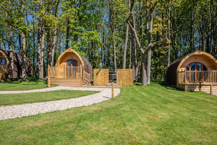 Luxury Glamping Pod With Hot Tub (No. 4) - Wetherby