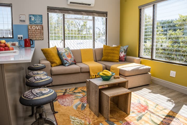 Apartment Claudia - Central/ Inverter Available - Stellenbosch