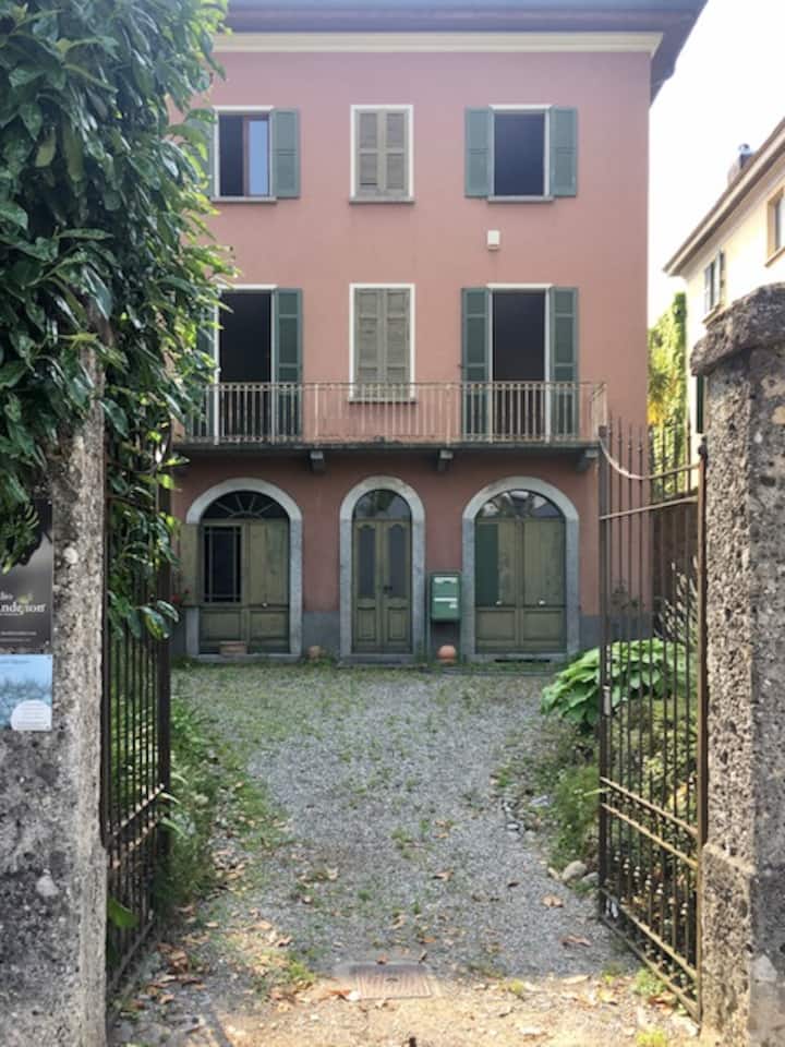 Oasi In Villa Ottocentesca, Accademia Architettura - Canton du Tessin