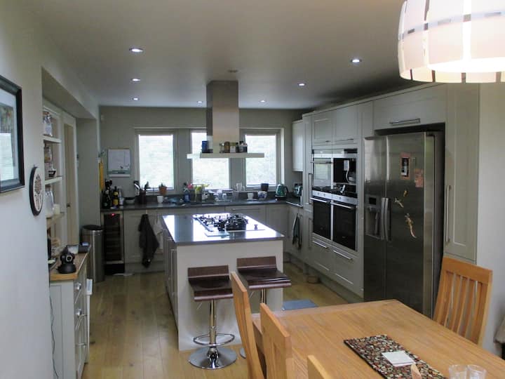 2 Rooms Available In Contemporary House - Holmfirth