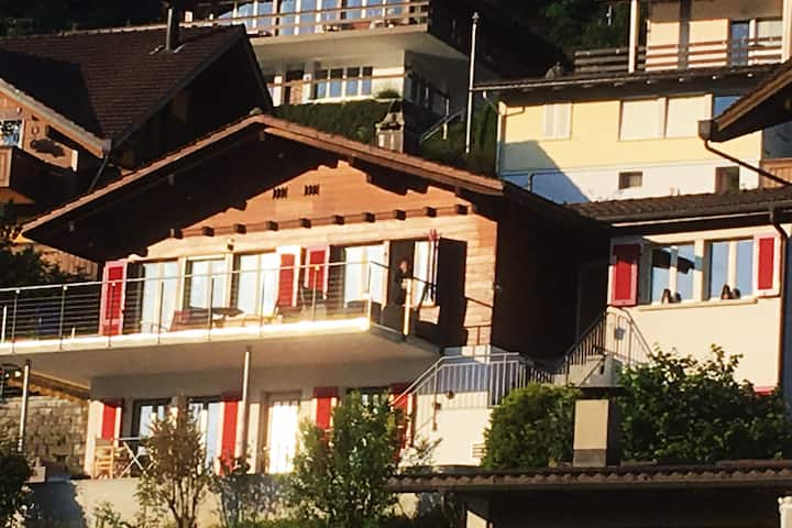 Traumhafte Aussicht Auf Thunersee Und Berge - Sigriswil